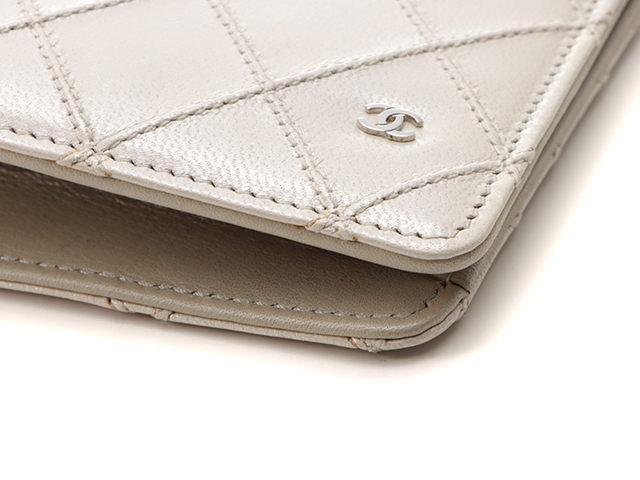 CHANEL シャネル ビコローレ 二つ折長財布 A46356 パール CHANEL シャネル ビコローレ 二つ折長財布 A46356 パール
