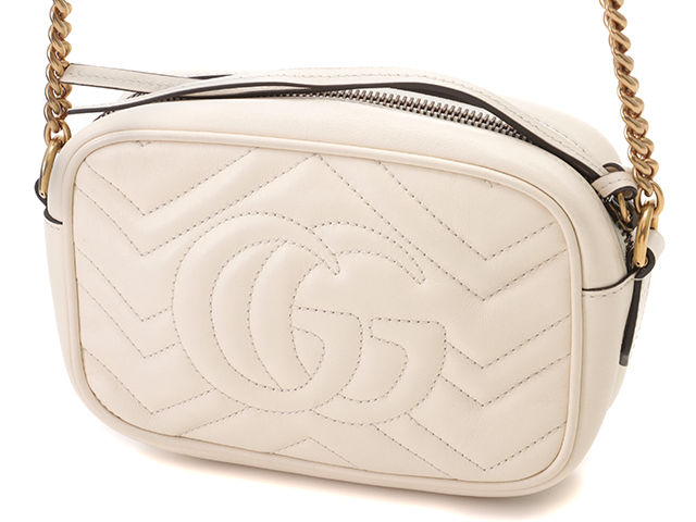 GUCCI グッチ GGマーモント キルティング ミニ チェーン GUCCI グッチ GGマーモント キルティング ミニ チェーン