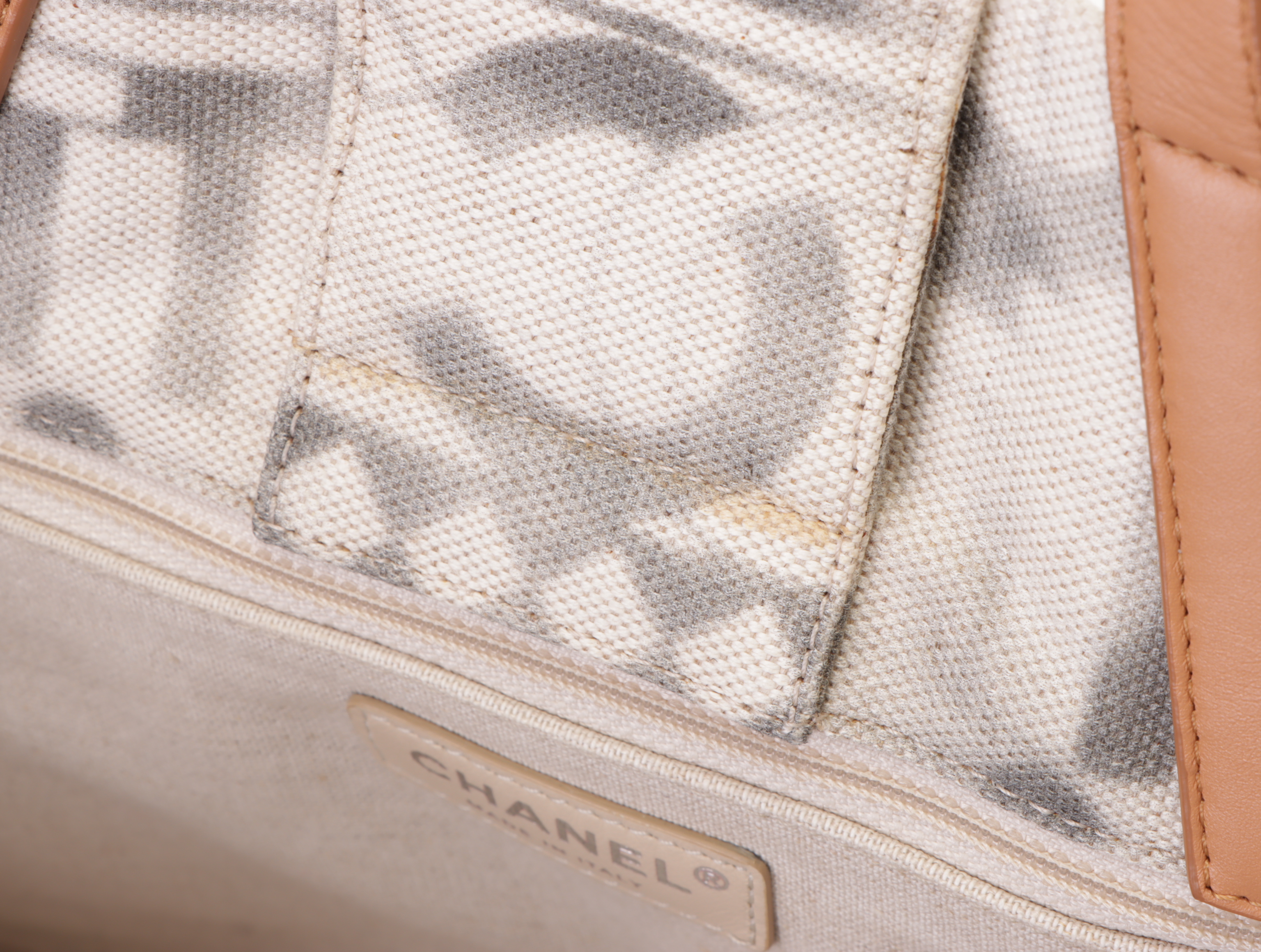 CHANEL シャネル ココパフューム 2wayトートバッグ ラージ CHANEL シャネル ココパフューム 2wayトートバッグ ラージ
