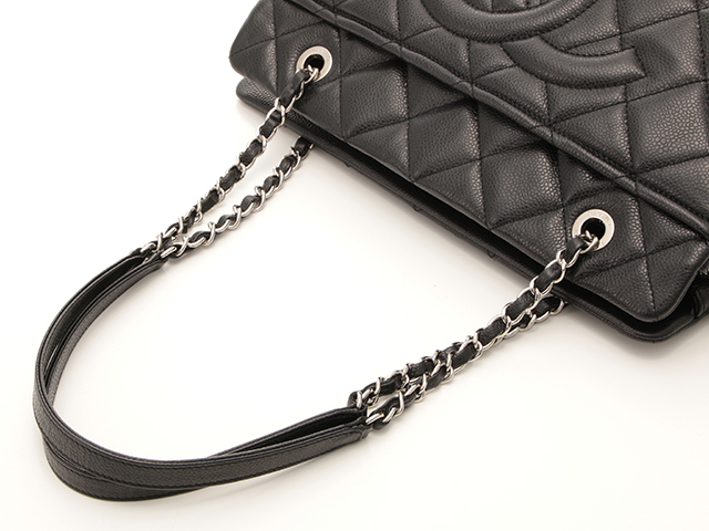 CHANEL シャネル チェーンショルダートートバッグ キャビア CHANEL シャネル チェーンショルダートートバッグ キャビア