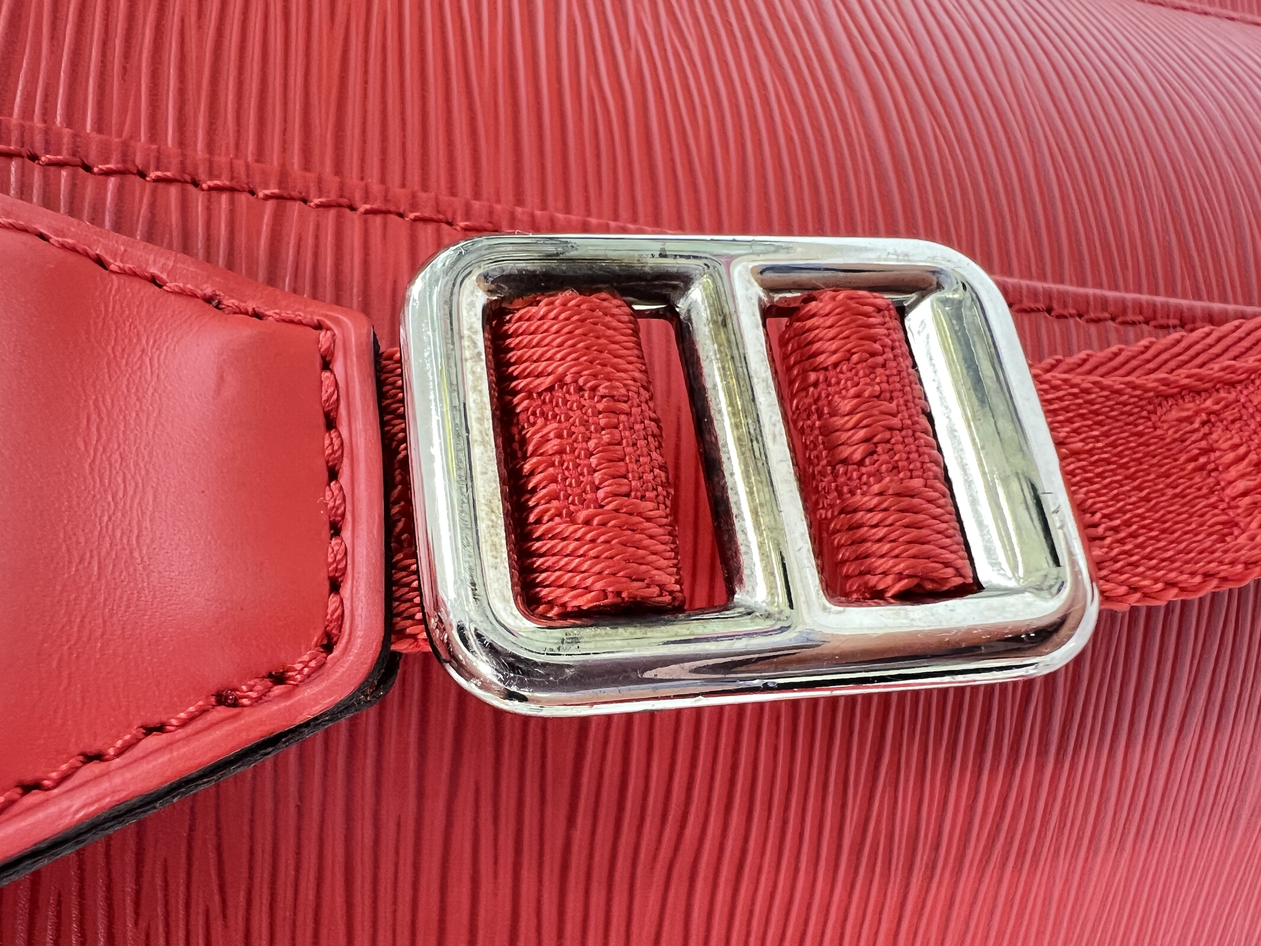 LOUIS VUITTON ルイヴィトン リュックサック シュプリームコラボ LOUIS VUITTON ルイヴィトン リュックサック シュプリームコラボ