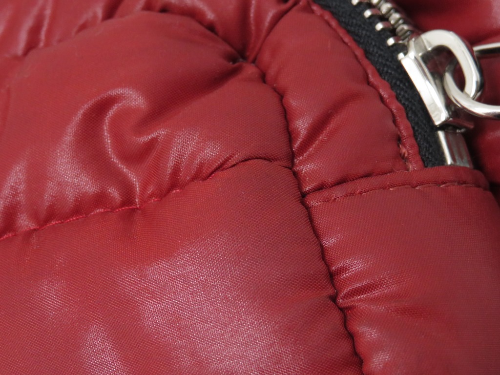 MONCLER モンクレール キリアスモール ショルダーバッグ レッド MONCLER モンクレール キリアスモール ショルダーバッグ レッド