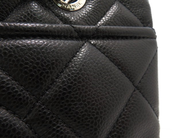 CHANEL シャネル チェーンショルダートートバッグ キャビア CHANEL シャネル チェーンショルダートートバッグ キャビア