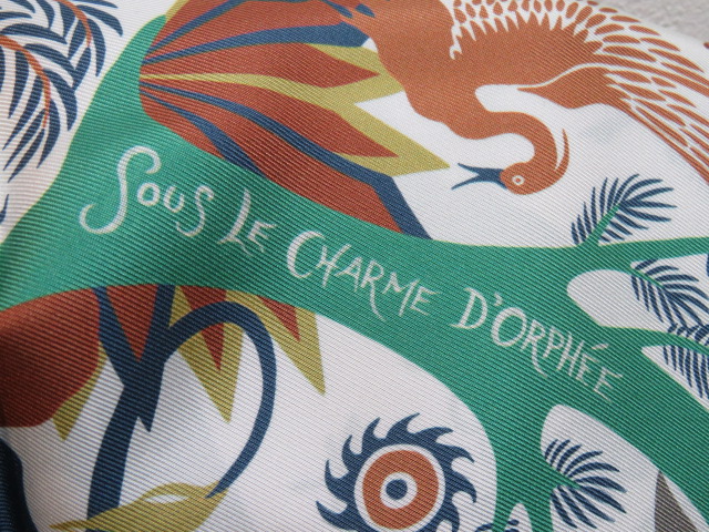HERMES エルメス スカーフ カレ90 ダブルフェイス LE CHARME D HERMES エルメス スカーフ カレ90 ダブルフェイス LE CHARME D