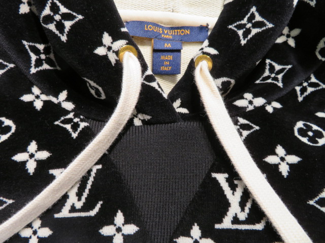 LOUIS VUITTON ルイヴィトン ベロアパーカー レディースM LOUIS VUITTON ルイヴィトン ベロアパーカー レディースM
